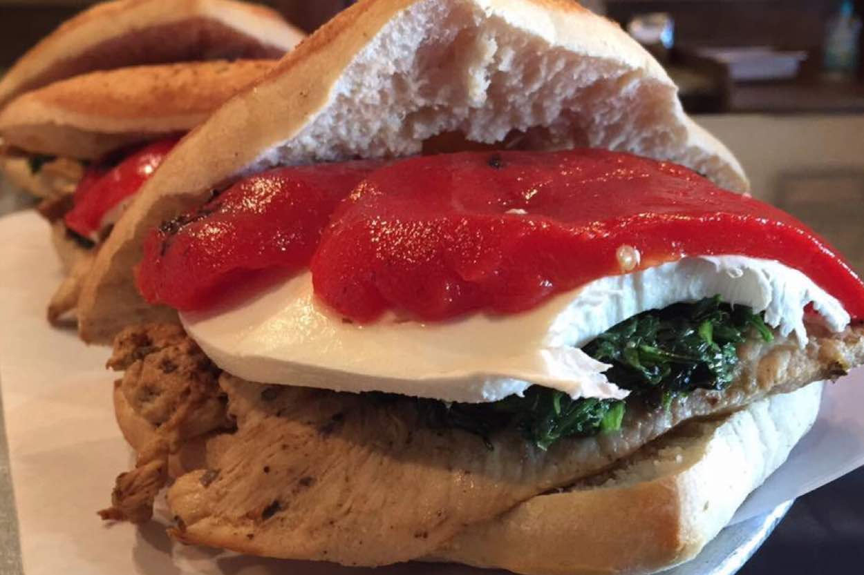 Uncle Joe's Restaurant & Pizzeria