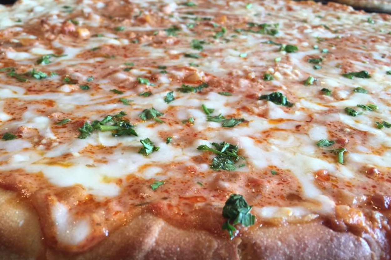 Uncle Joe's Restaurant & Pizzeria